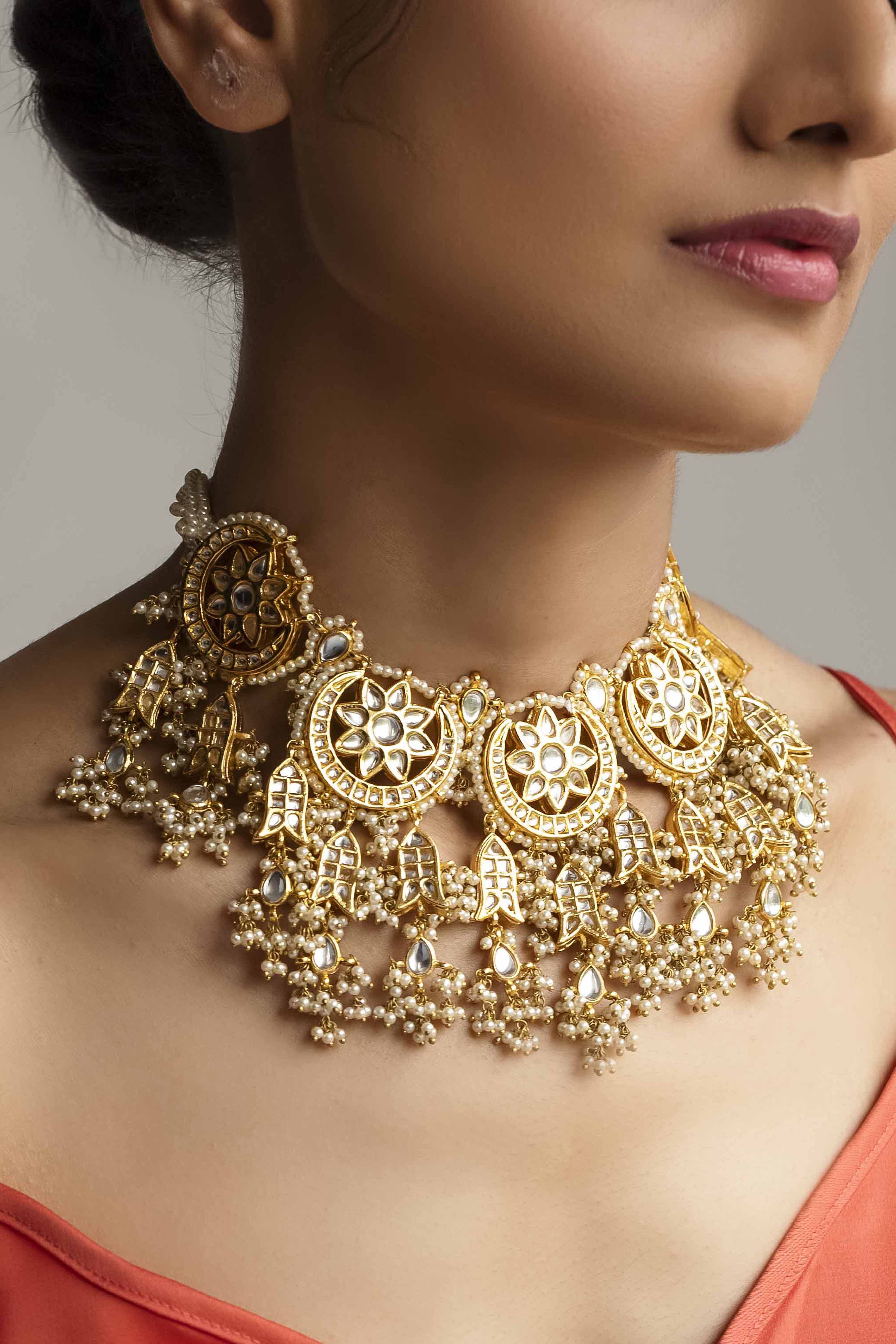 Golden kundan choker store